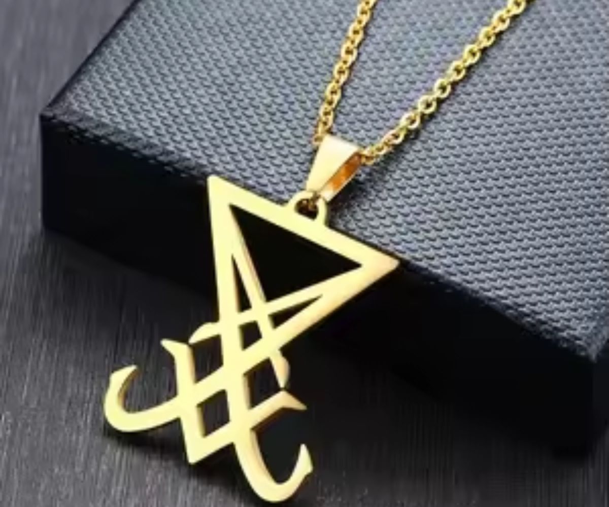 The Complete Guide to Goth Symbols: 25+ Deeper Meanings of Goth Symbols
