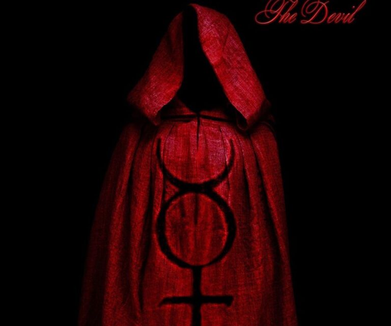 The Complete Guide to Goth Symbols: 25+ Deeper Meanings of Goth Symbols