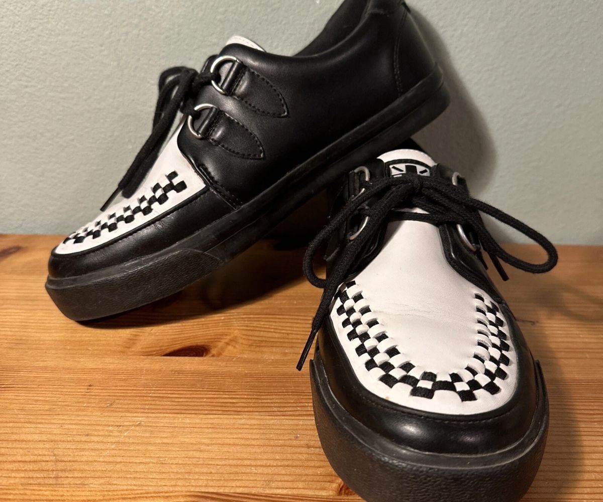 Men’s Goth Style Guide: How to Dress Dark, Bold & Gothic
